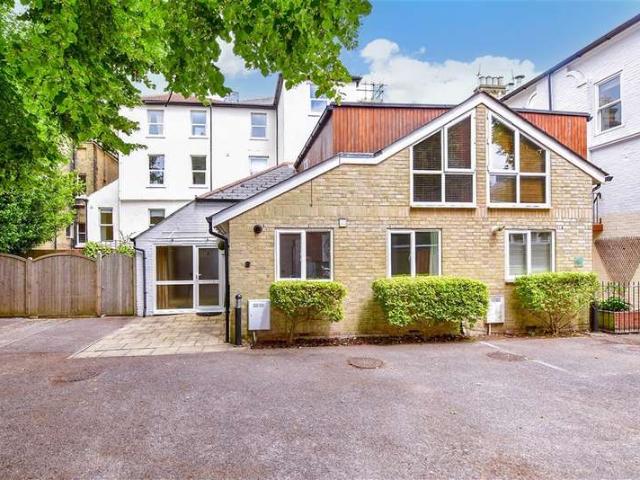 3 Bedroom Mews House