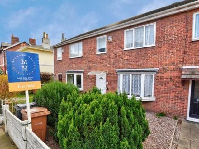 3 Bedroom Mews Property For Sale In Waterloo