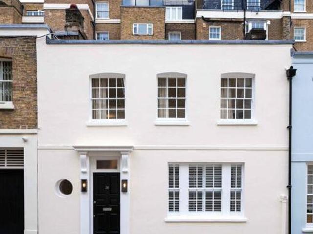 3 Bedroom Mews Property For Sale In Belgravia