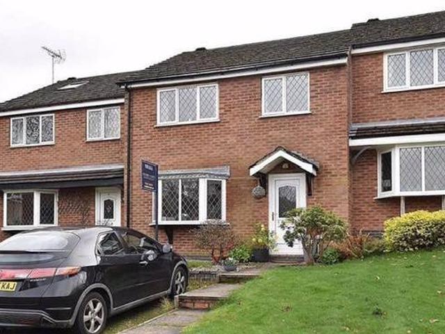 3 bedroom mews property for sale in Cumberland Drive Bollington SK10