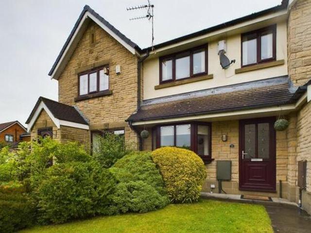 3 Bedroom Mews Property For Sale In Hyde