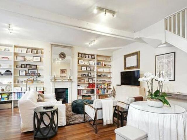 3 Bedroom Mews Property For Sale In London