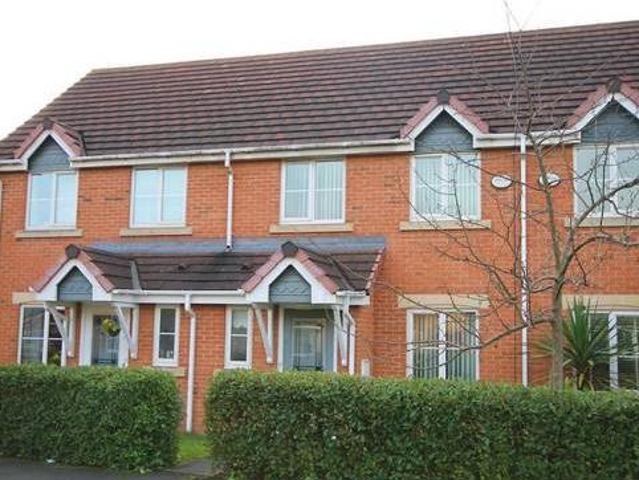 3 bedroom mews property for sale in Snowberry Crescent Warrington WA5