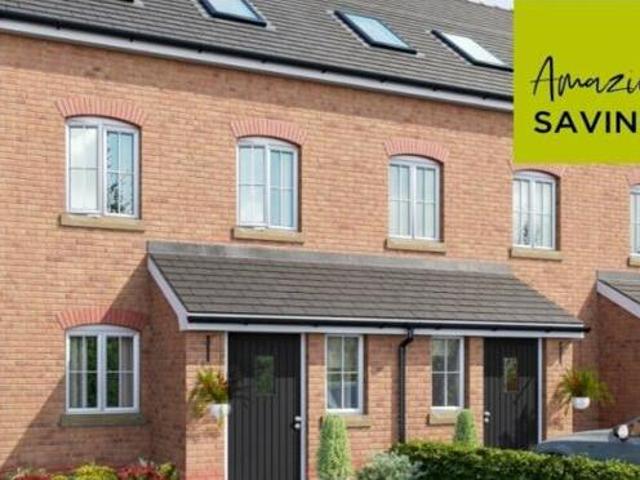 3 Bedroom Mews Property For Sale In Swinton, Manchester