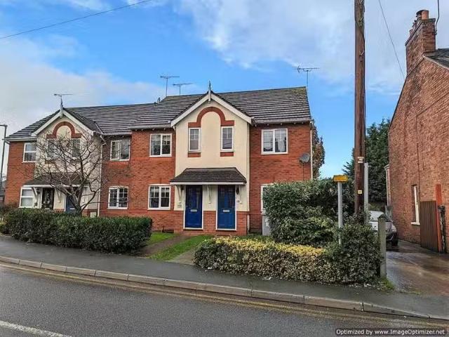 3 bedroom mews property for rent in Willaston, Nantwich, Chesh.