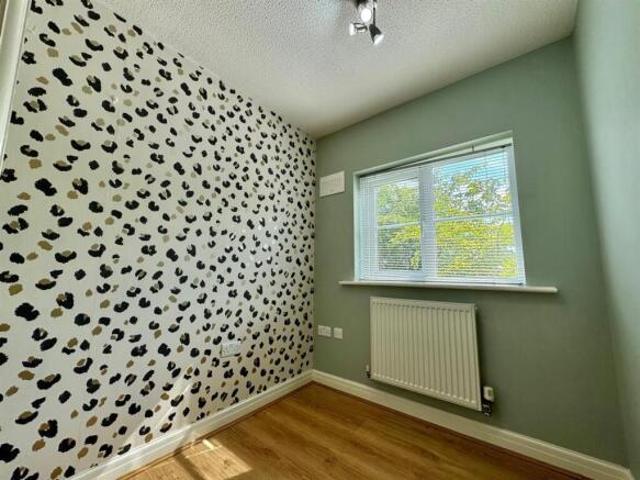 3 bedroom mews property for rent in Beaford Road, Manchester, M22