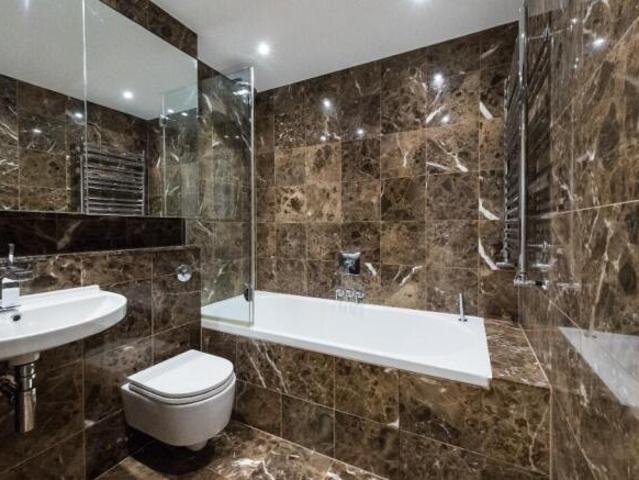 3 bedroom mews property for rent in Bryanston Mews West, London, W1H