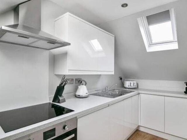 3 Bedroom Mews Property For Rent In New Town, Edinburgh