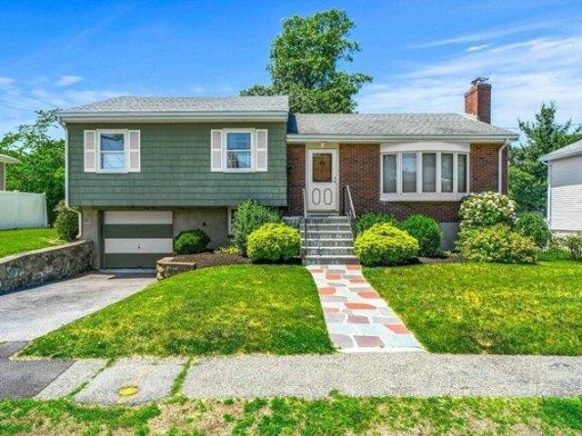3 bedroom, Medford MA 02155 103441089