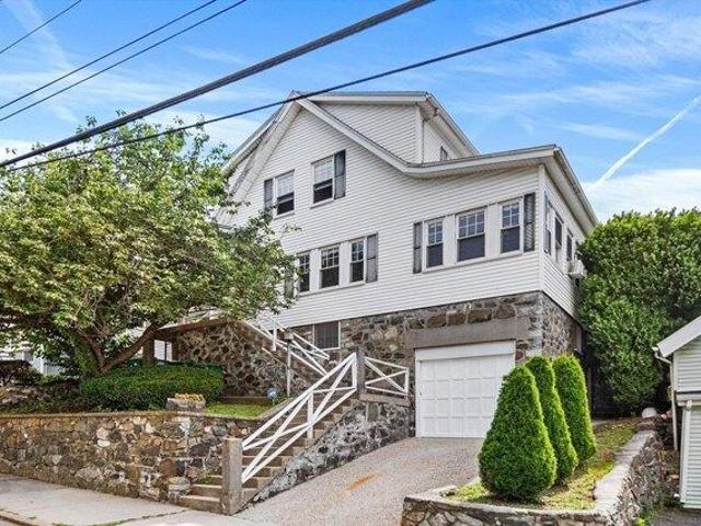 3 bedroom, Medford MA 02155 104790398