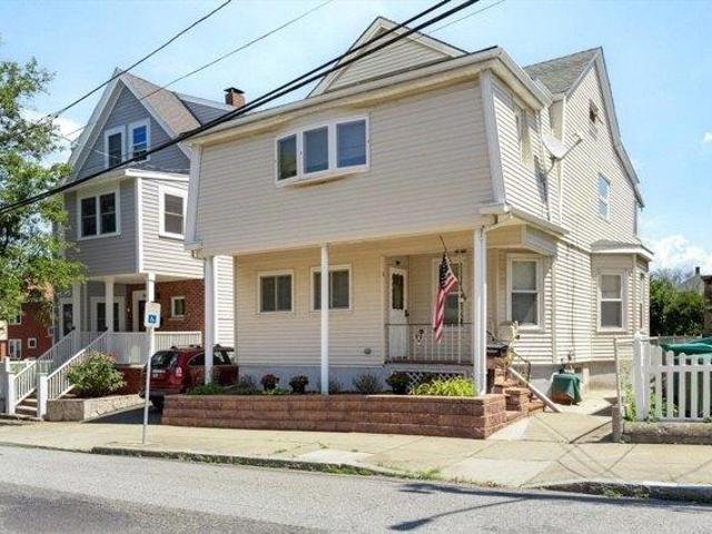 3 bedroom, Medford MA 02155 105080374