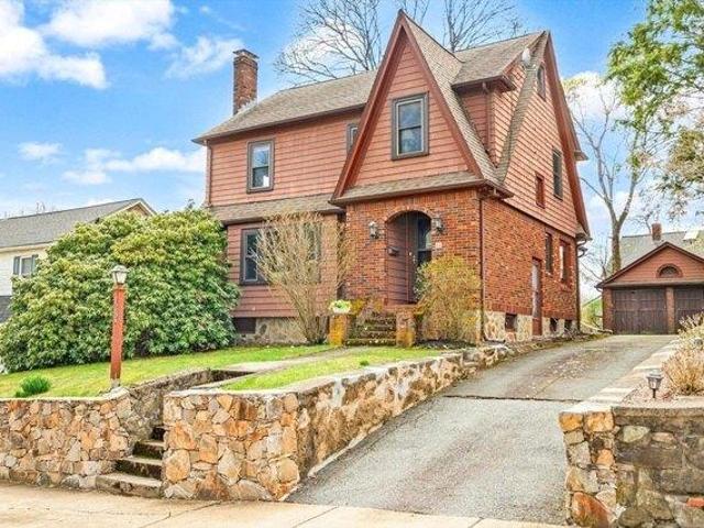 3 bedroom, Medford MA 02155 LS102761741