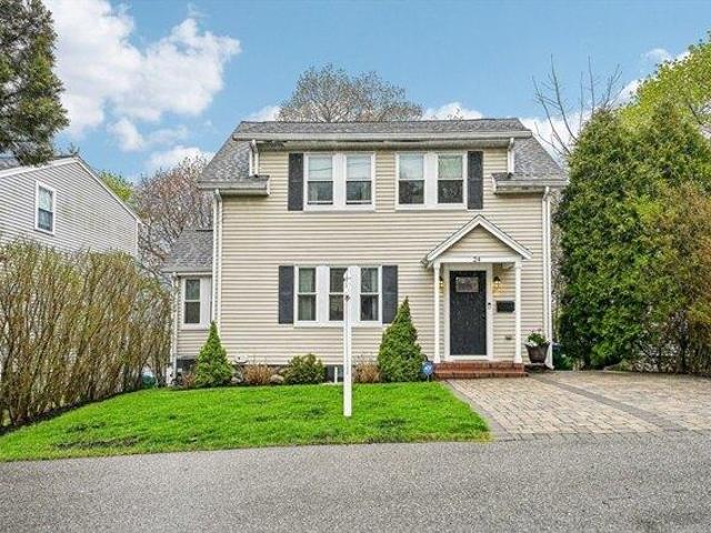3 bedroom, Medford MA 02155 LS102778089