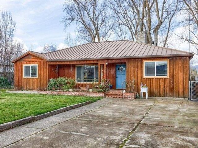 3 bedroom, Medford OR 97501 88422035