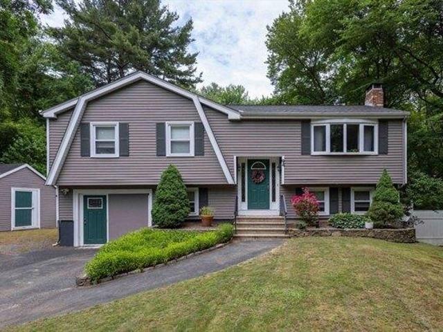 3 bedroom, Medway MA 02053 104649604