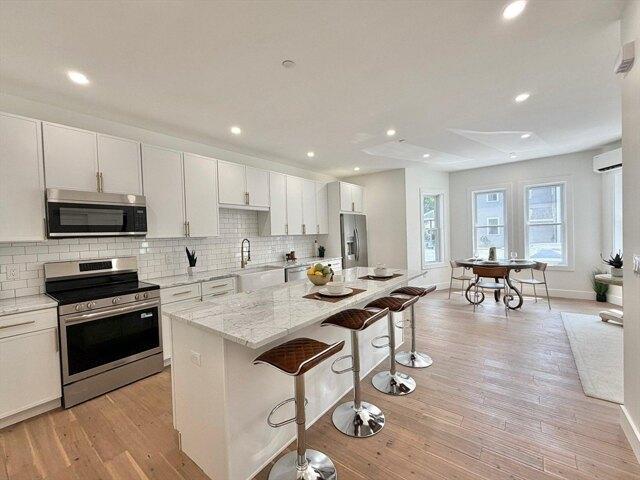 3 bedroom, Medway MA 02053 104690684