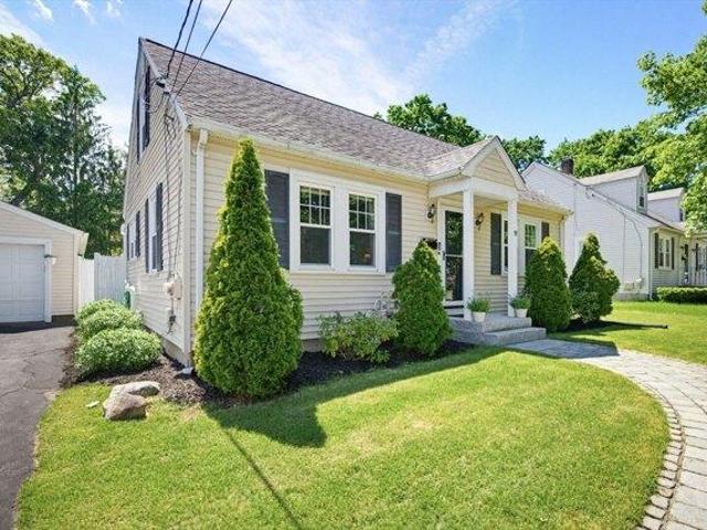 3 bedroom, Medway MA 02053 104692018