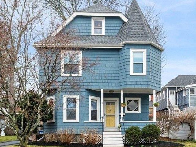 3 bedroom, Melrose MA 02176 102371672