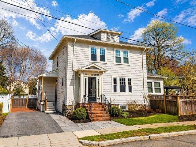 3 bedroom, Melrose MA 02176 103037384