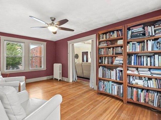 3 bedroom, Melrose MA 02176 104376707
