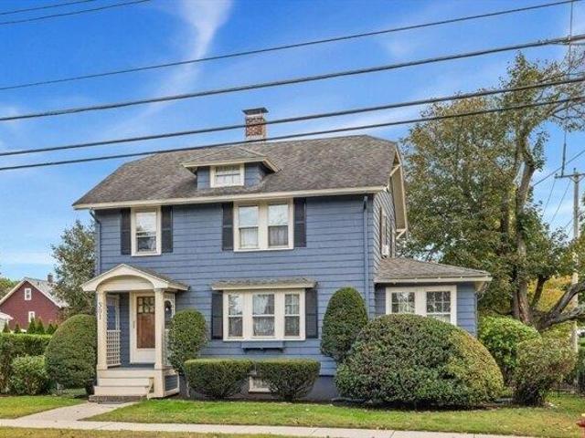 3 bedroom, Melrose MA 02176 LS102762973