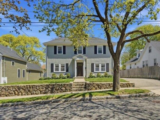 3 bedroom, Melrose MA 02176 LS102775550