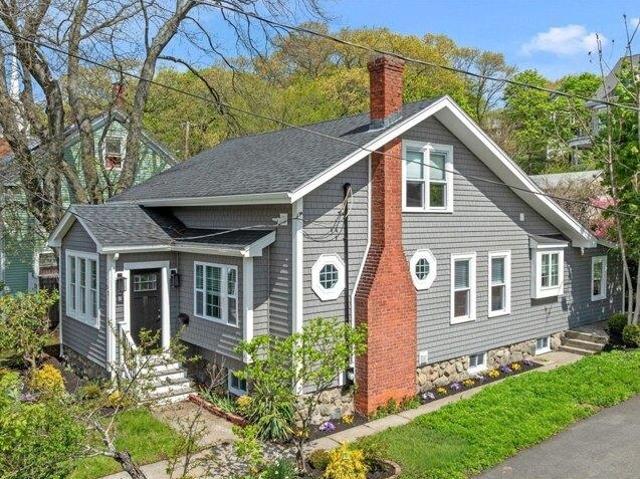 3 bedroom, Melrose MA 02176 LS102826424