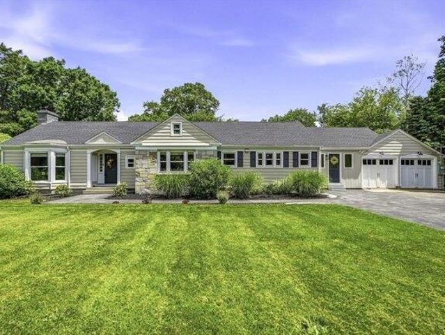 3 bedroom, Mendon MA 01756 103435351