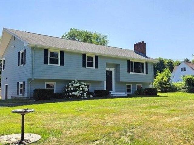 3 bedroom, Mendon MA 01756 104901172