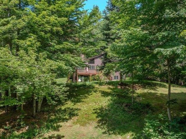3 bedroom, Meredith NH 03253 105095285
