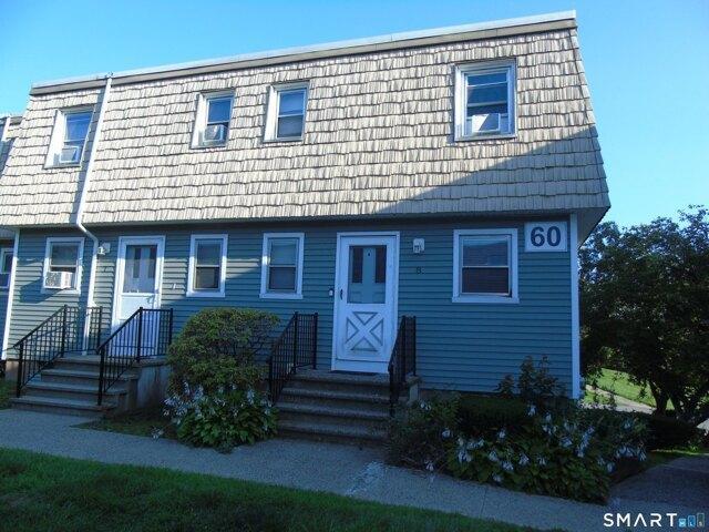 3 bedroom, Meriden CT 06450 104850392
