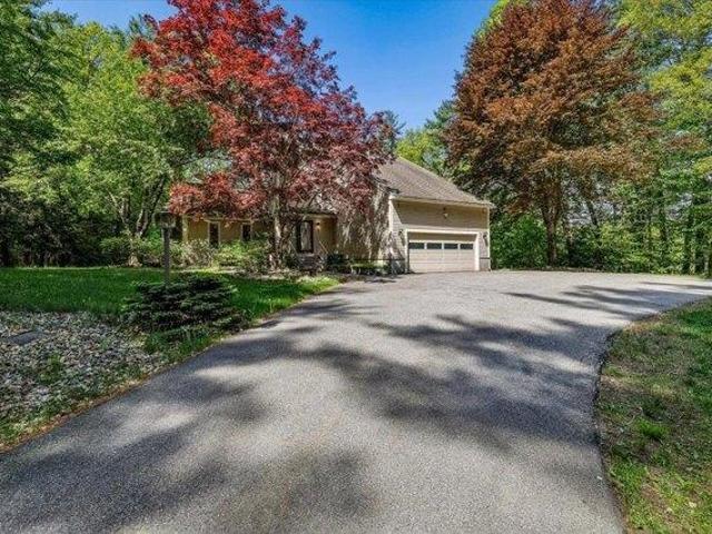 3 bedroom, Merrimack NH 03054 102583286