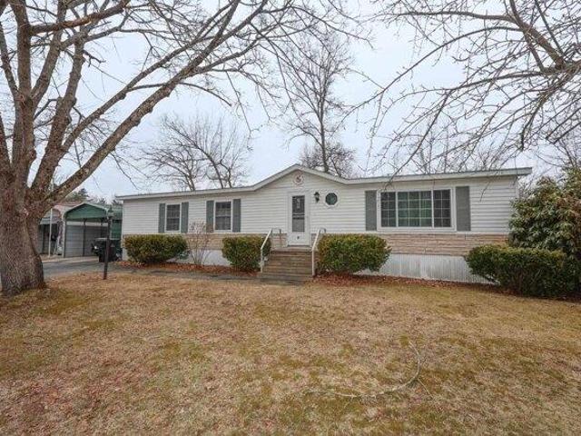 3 bedroom, Merrimack NH 03054 104654167