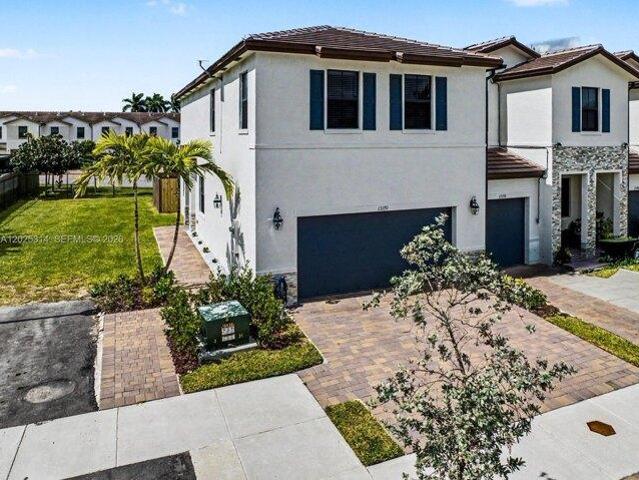 3 bedroom, Miami FL 33032 104900123