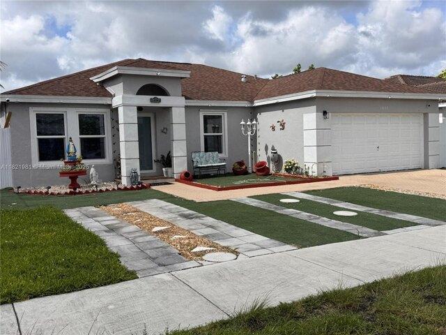 3 bedroom, Miami FL 33177 92072560