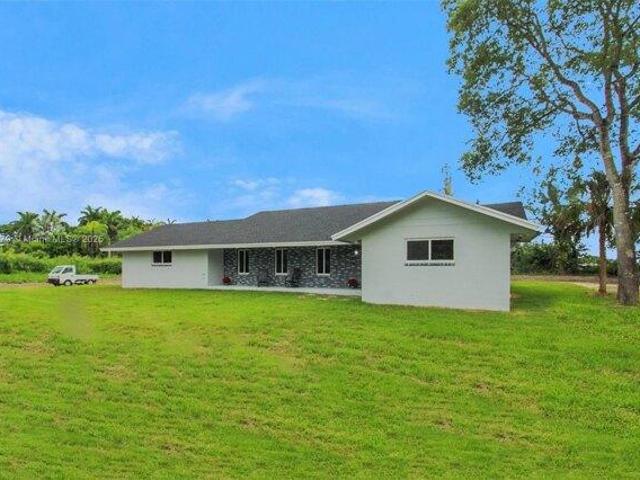 3 bedroom, Miami FL 33177 93175347