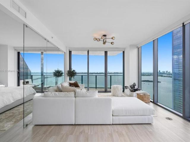 3 bedroom, Miami Fl FL 33137 102587769