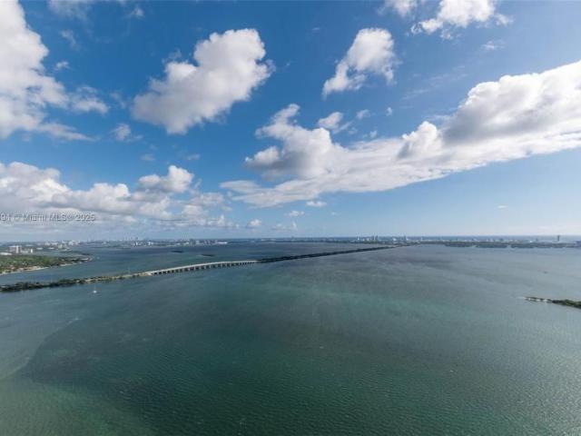3 bedroom, Miami FL FL 33137 LS102395405