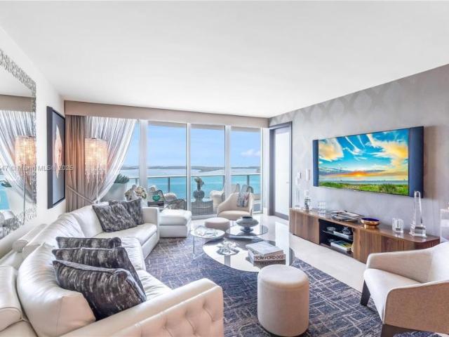 3 bedroom, Miami FL LS92357604