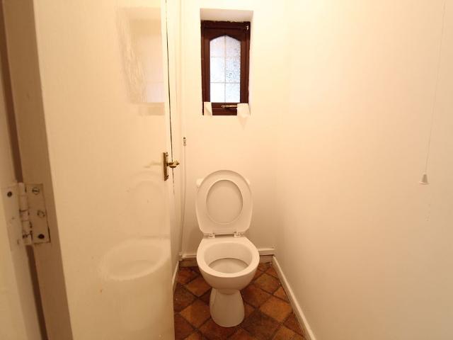 3 Bedroom Mid Terrace for Rent, Willenhall St, Darlaston, WS10