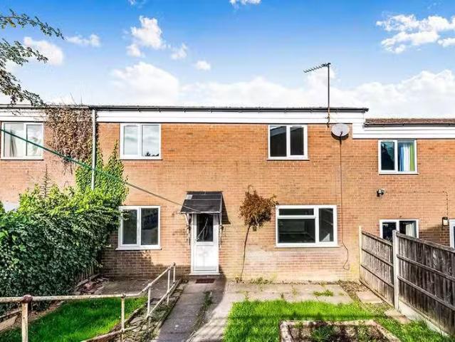 3 bedroom Mid Terrace House to rent, Warrensway, Woodside, TF7.