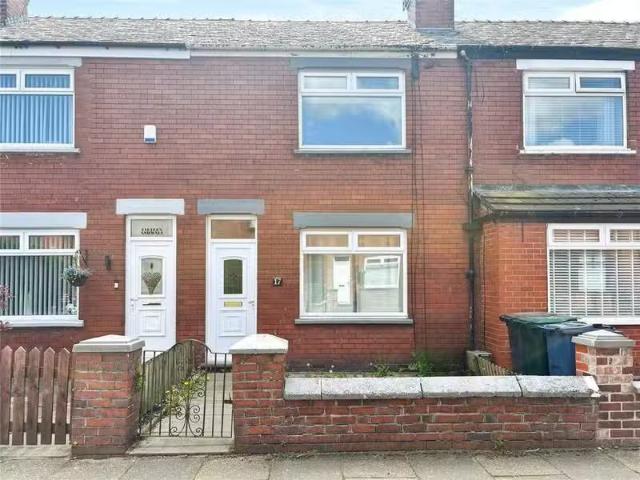 3 bedroom Mid Terrace House to rent, Ashwall Street, Skelmersd.