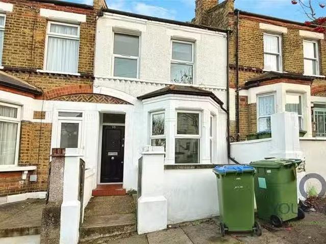 3 bedroom Mid Terrace House to rent, Coxwell Road, London, SE1.