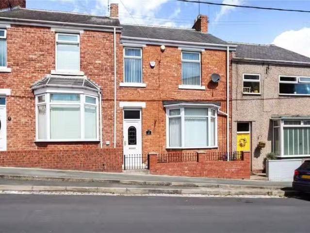3 bedroom Mid Terrace House to rent, Clifford Terrace, Chester.