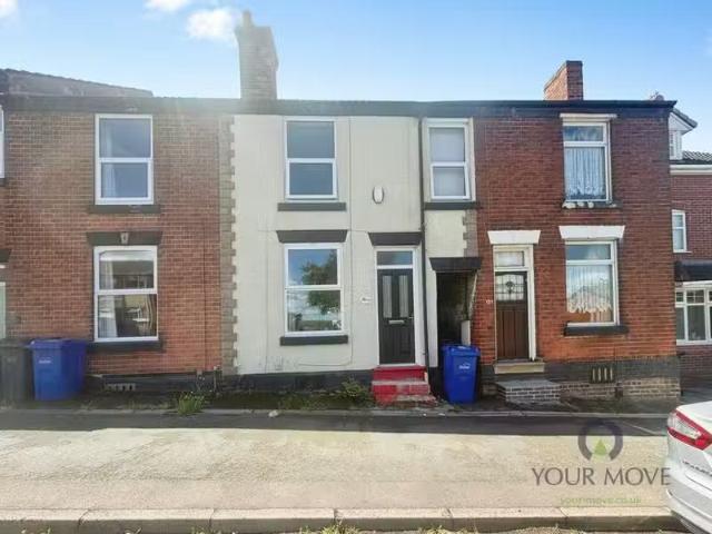 3 bedroom Mid Terrace House to rent, Clifton Street, Bilston.