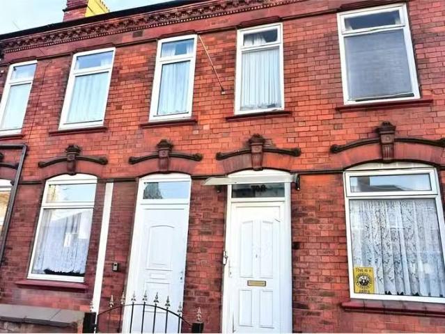 3 bedroom Mid Terrace House to rent, Harvills Hawthorn, West B.
