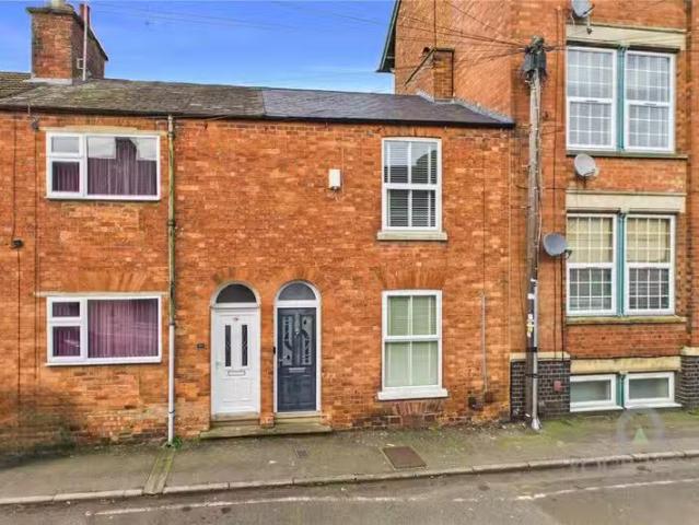 3 bedroom Mid Terrace House to rent, Havelock Street, Ketterin.