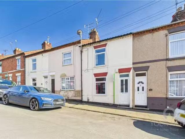 3 bedroom Mid Terrace House to rent, Northcote Street, Northam.