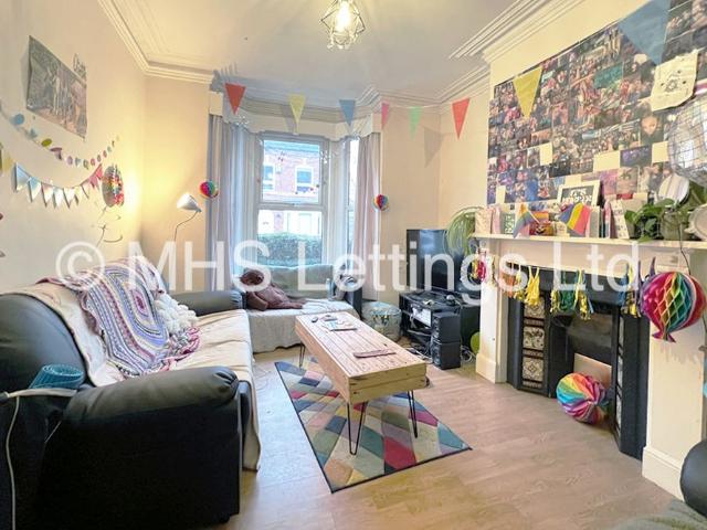 3 Bedroom Mid Terraced House for rent in Ashville Terrace