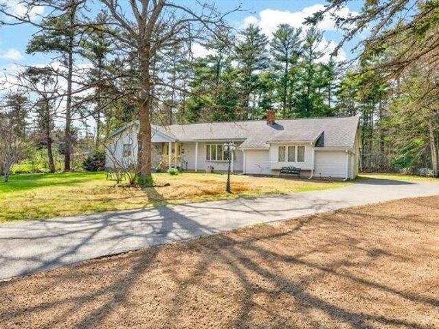3 bedroom, Middleboro MA 02346 101747722